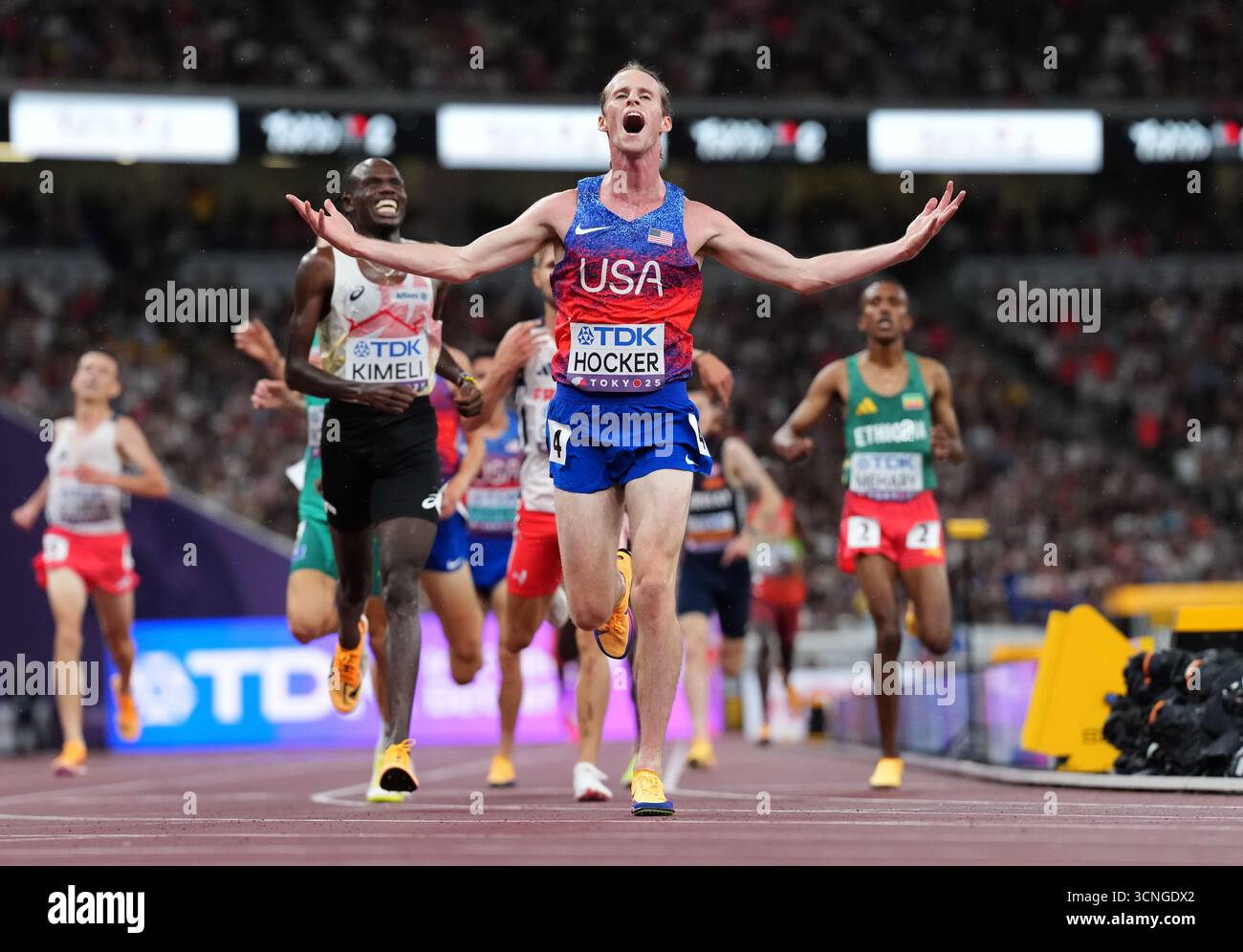 USA's Cole Hocker celebrates winning the Men's 5000 Metres on day nine ...