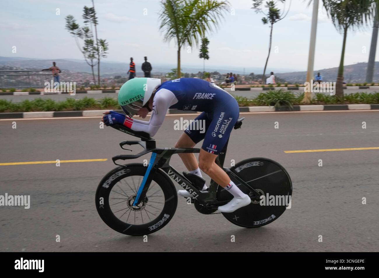 France's Paul Seixas competes, during the men's elite individual time ...