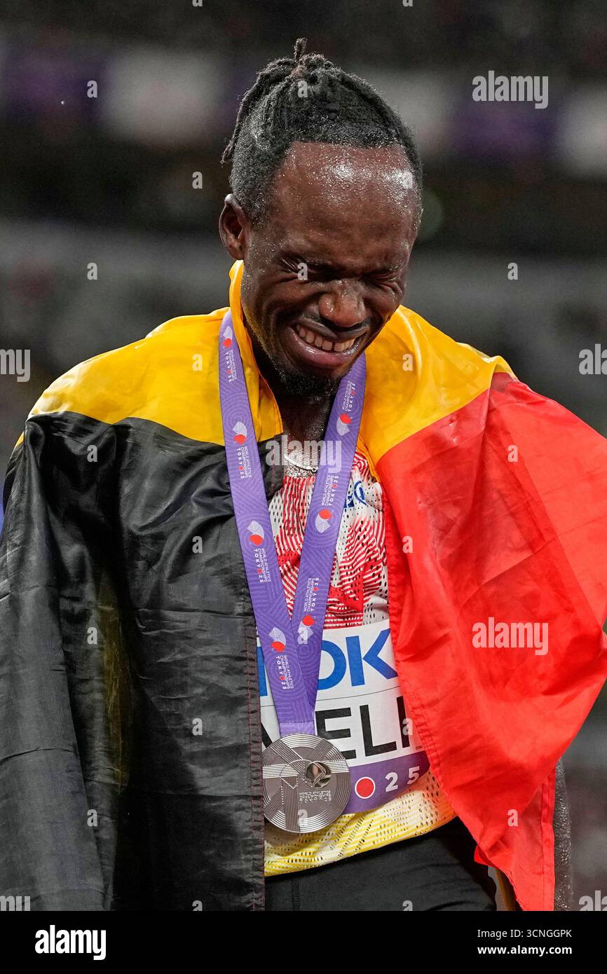 Belgium's Isaac Kimeli reacts after winning the silver in the men's ...