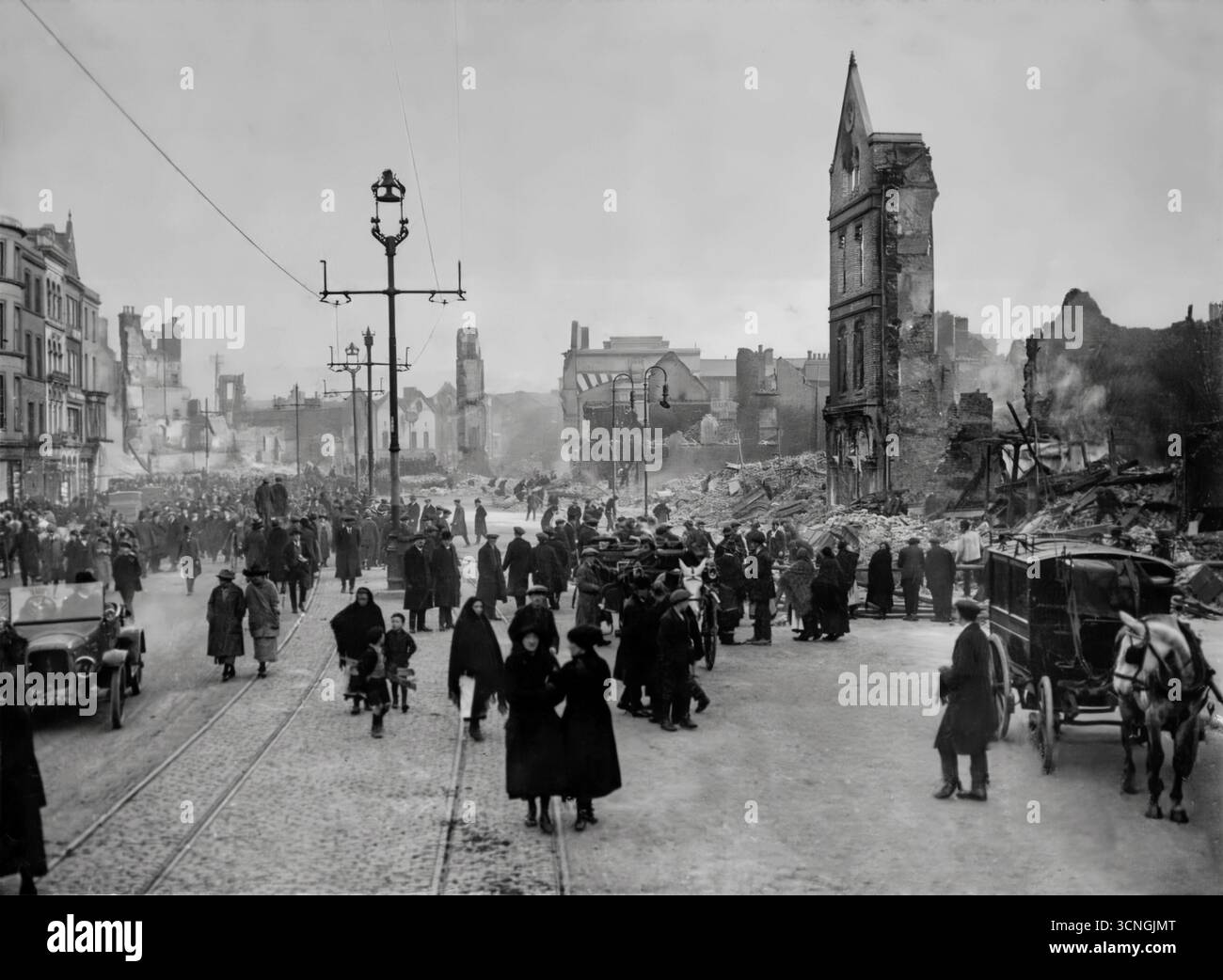 Ira soldiers 1920 hi-res stock photography and images - Alamy