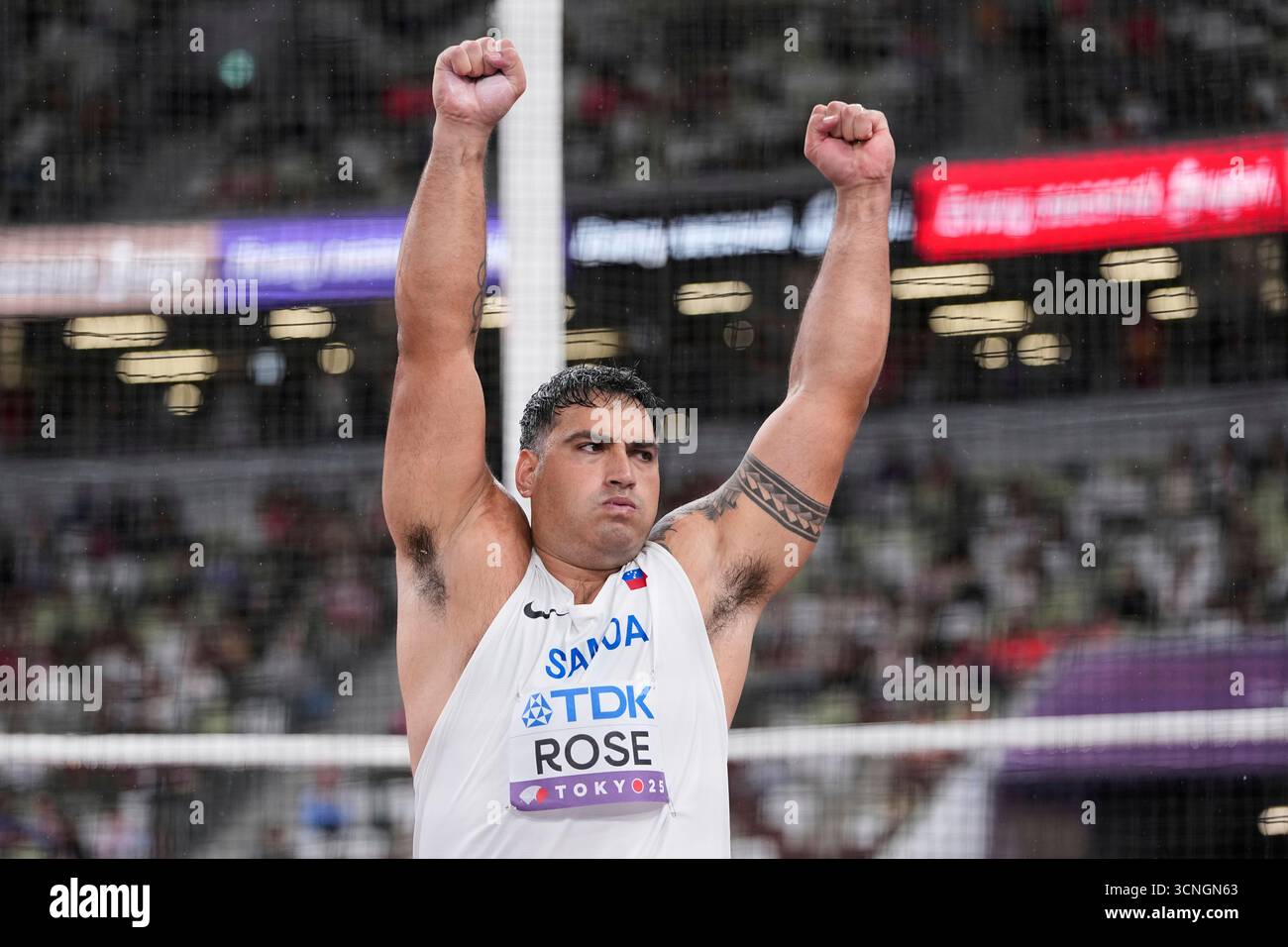 Samoa's Alex Rose reacts in the men's discus throw final at the World ...