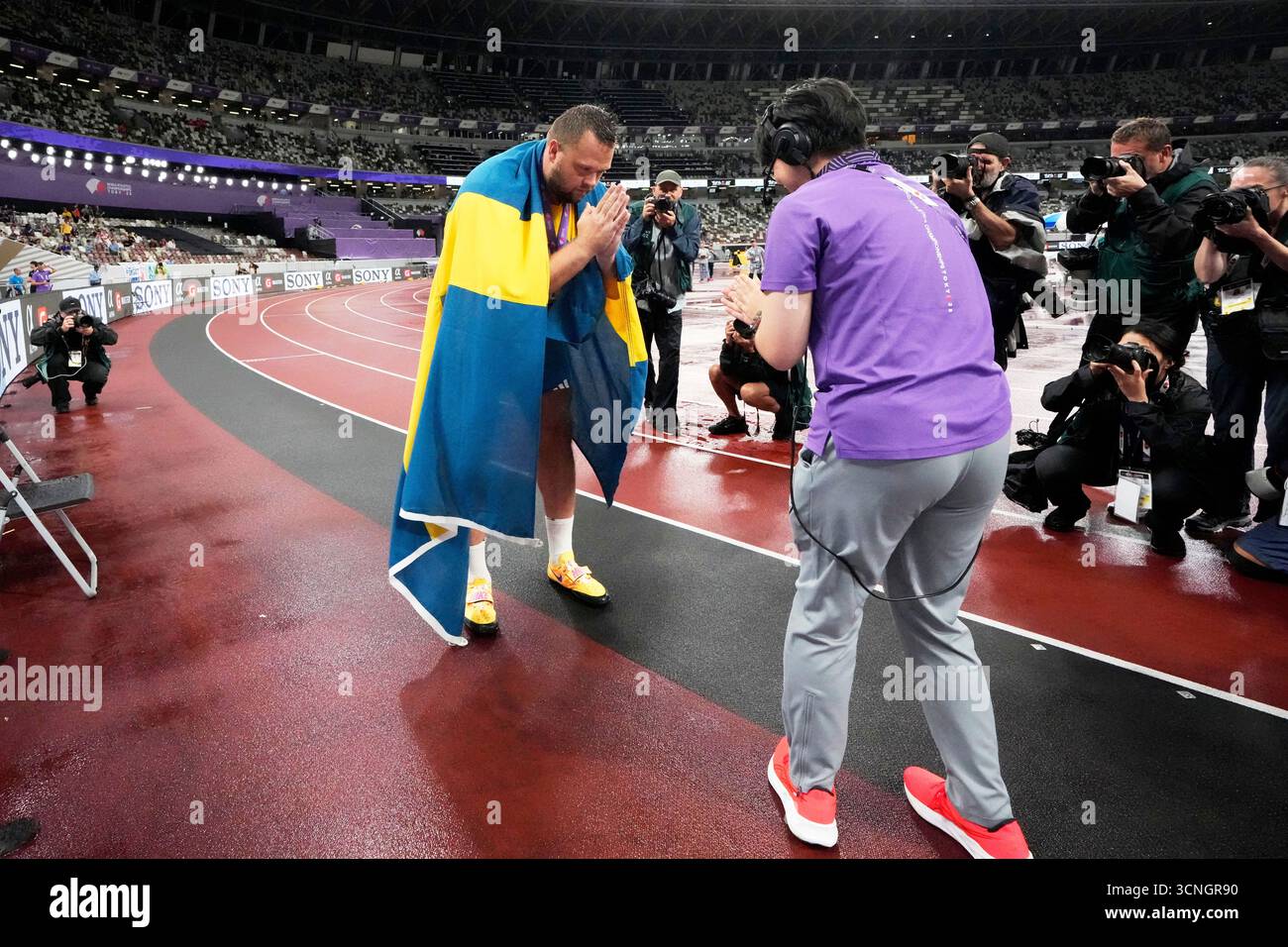 Sweden's Daniel Stahl reacts after winning the men's discus throw final ...