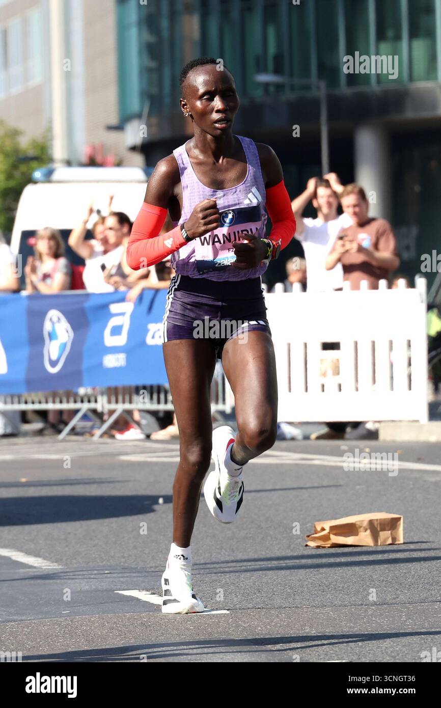 21.09.2025, Berlin, Berlin, DEU, BMW Berlin Marathon 2025, im Bild ...