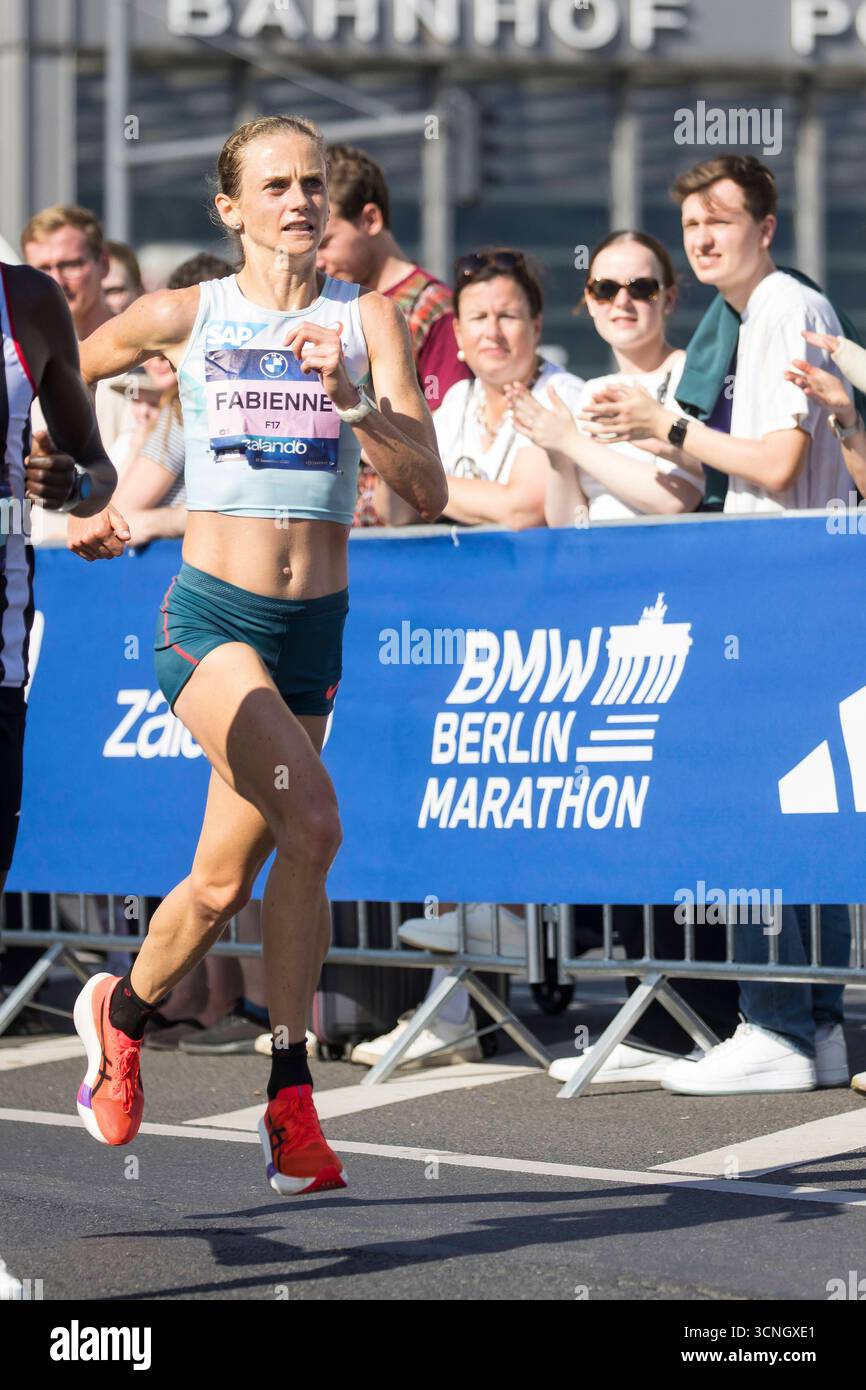 Marathon, Sportveranstaltung in Berlin, 21.09.2025 Fabienne Königstein GER später schnellste ...