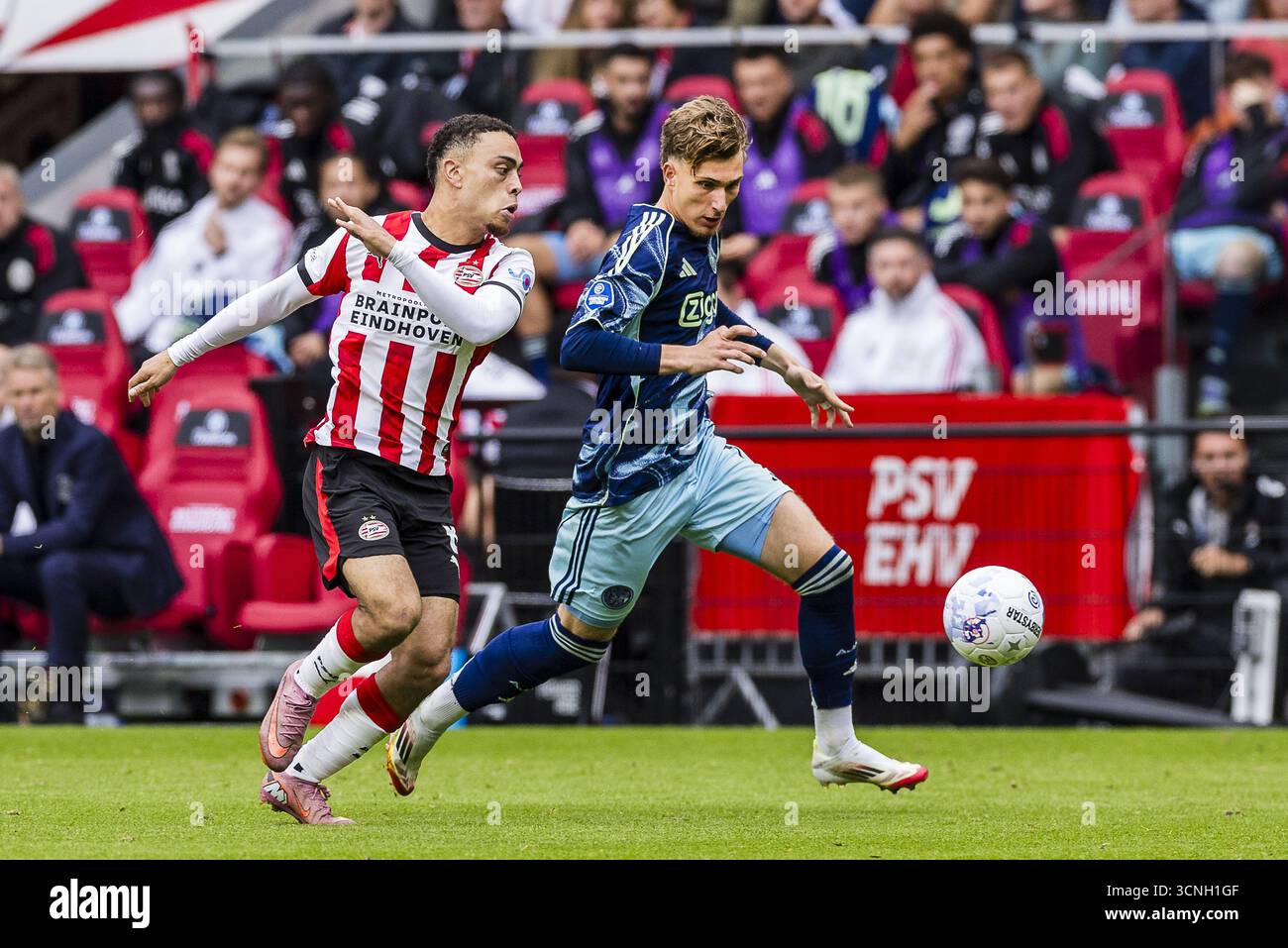 EINDHOVEN , 21-09-2025 , Philips stadium , season 2025 / 2026 , Dutch ...