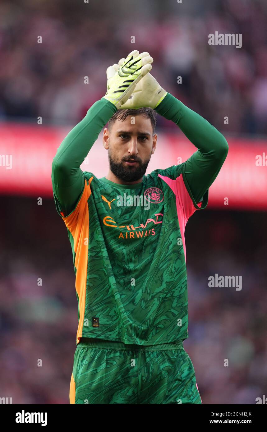 Manchester City goalkeeper Gianluigi Donnarumma at the start of the ...