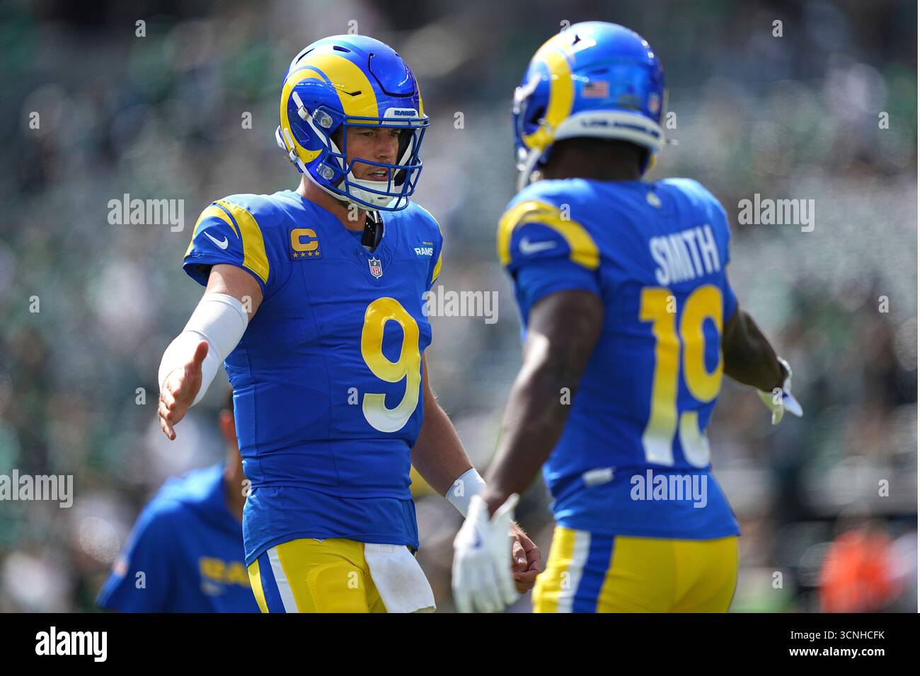Los Angeles Rams quarterback Matthew Stafford (9) and wide receiver ...