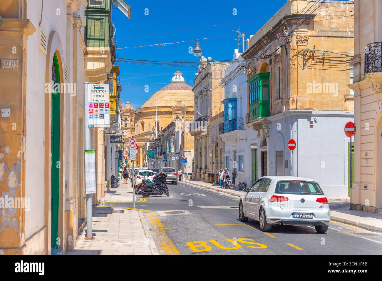 Mosta - May 2025, Malta: A view through the Triq Il-Kungress ...