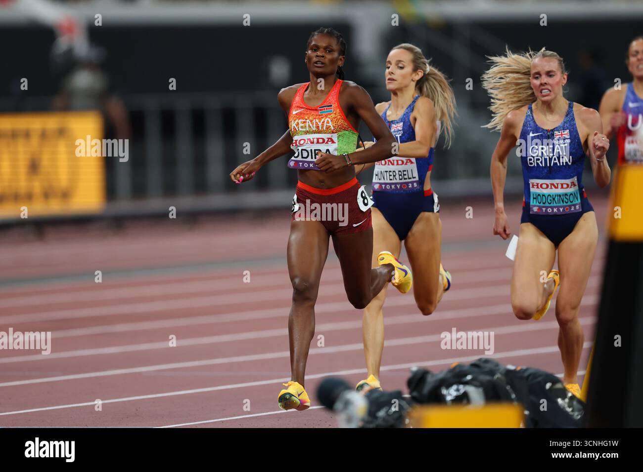 (L to R) Lilian ODIRA (KEN), Georgia HUNTER BELL (GBR), Keely ...