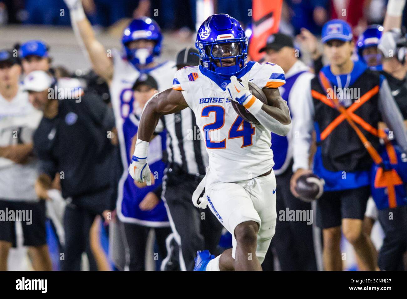 September 20, 2025: Boise State running back Dylan Riley (24) sprints ...