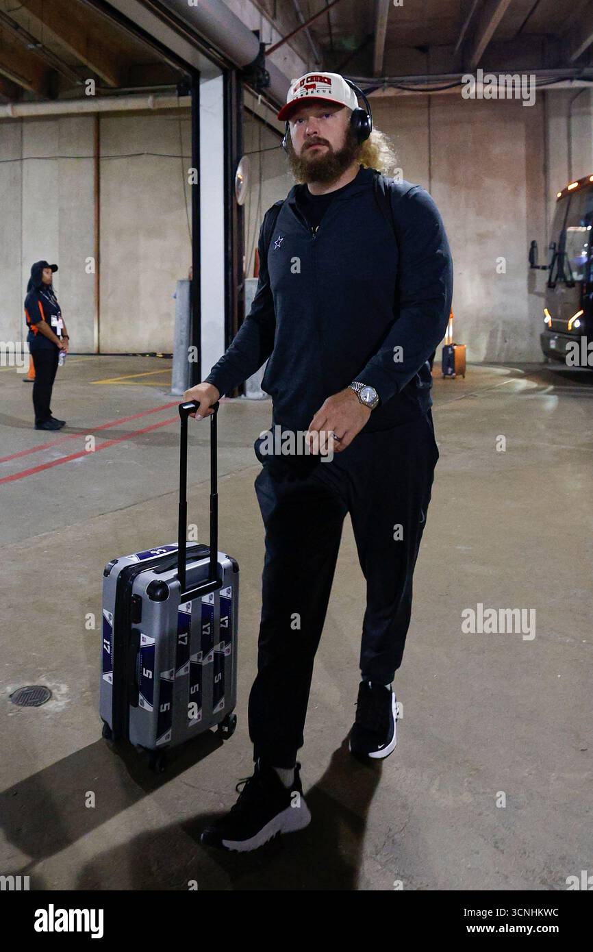 Dallas Cowboys long snapper Trent Sieg (44) arrives at Soldier Field ...