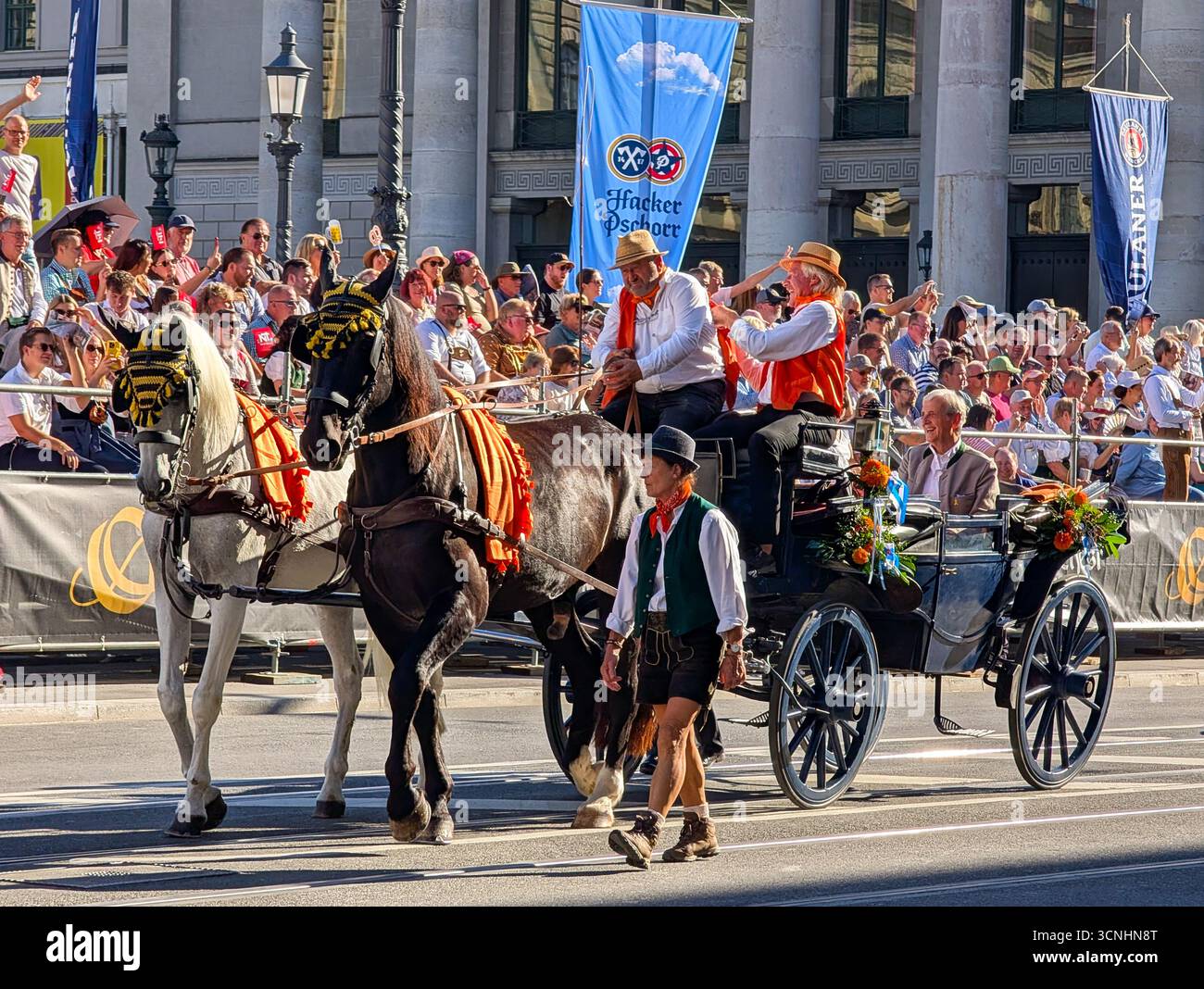 Trachten- und Schuetzenzug, the traditional costume and riflemen's ...