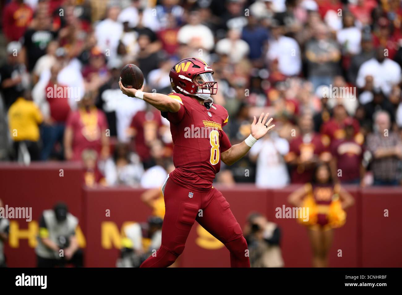 Washington Commanders quarterback Marcus Mariota (8) throws during the ...