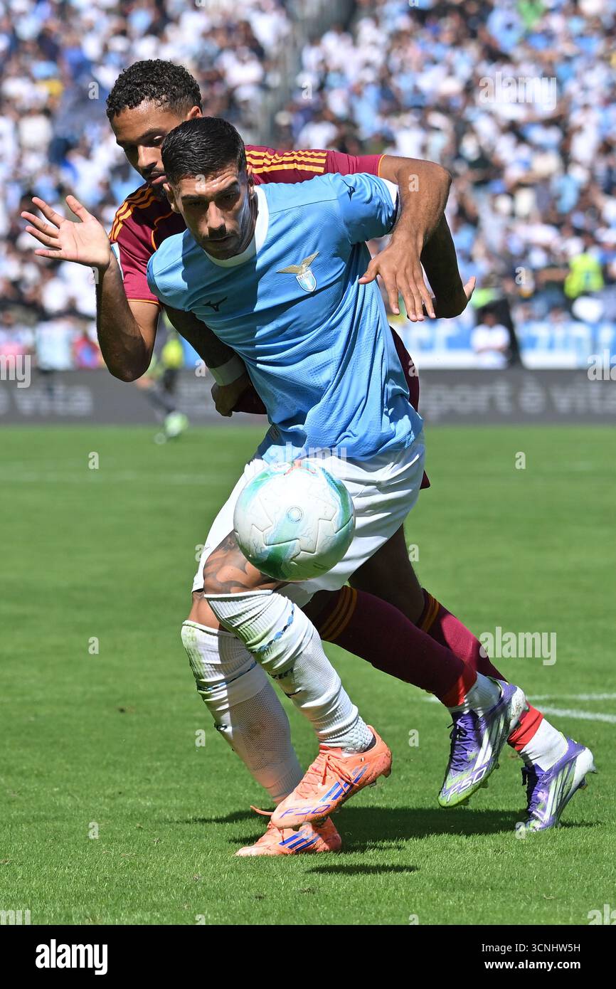 Devyne Rensch of AS Roma,Mattia Zaccagni of SS Lazio during the serie A ...