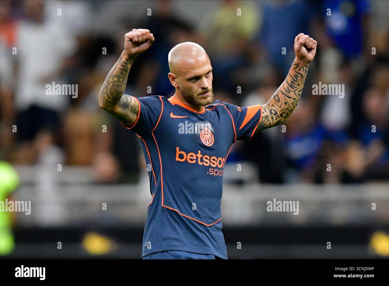 Federico Dimarco celebrates the goal during Inter - FC Internazionale ...