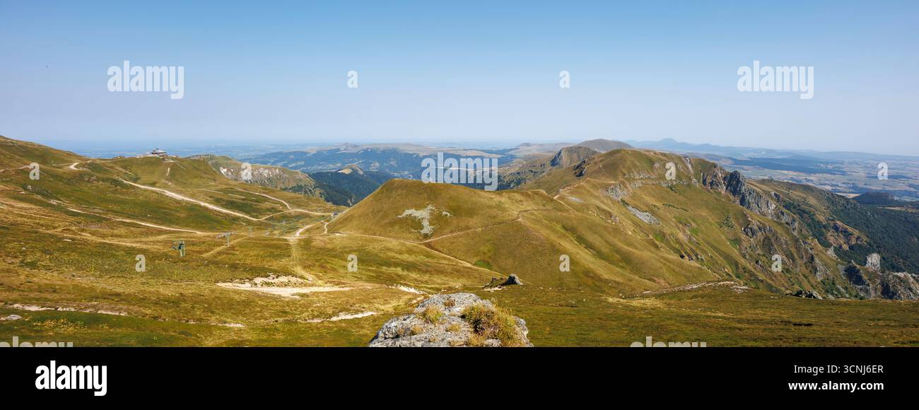 Panoramic view summit mont hi-res stock photography and images - Alamy