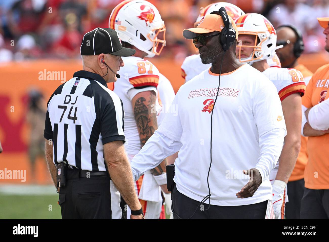 Tampa Bay Buccaneers head coach Todd Bowles talks to down judge Derick ...