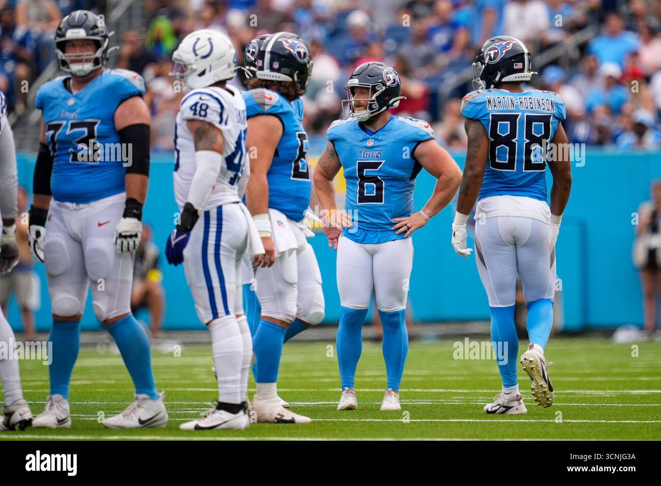 Tennessee Titans kicker Joey Slye (6) after missing a field goal ...