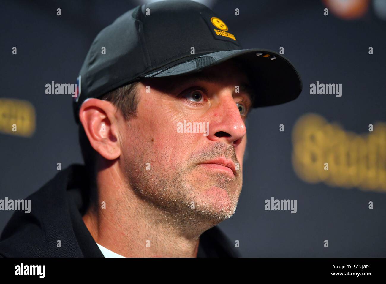 Pittsburgh Steelers quarterback Aaron Rodgers speaks at a news ...