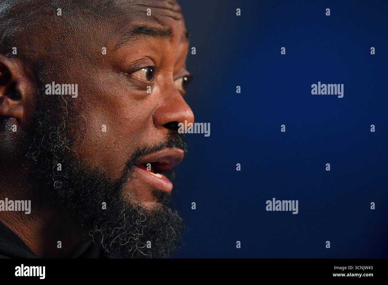 Pittsburgh Steelers head coach Mike Tomlin faces reporters following an ...