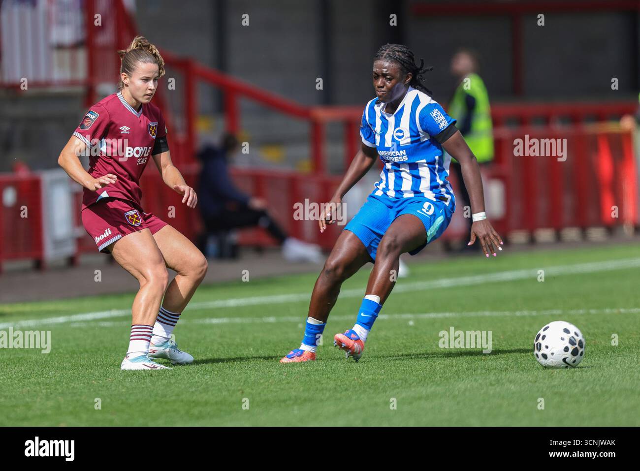 Anouk Denton (18 West Ham) and Michelle Agyemang (9 Brighton & Hove ...
