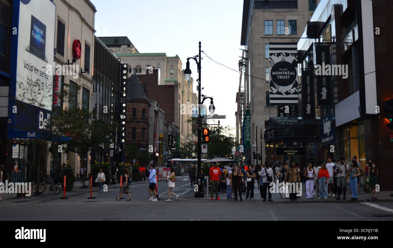 People walking in different directions hi-res stock photography and ...