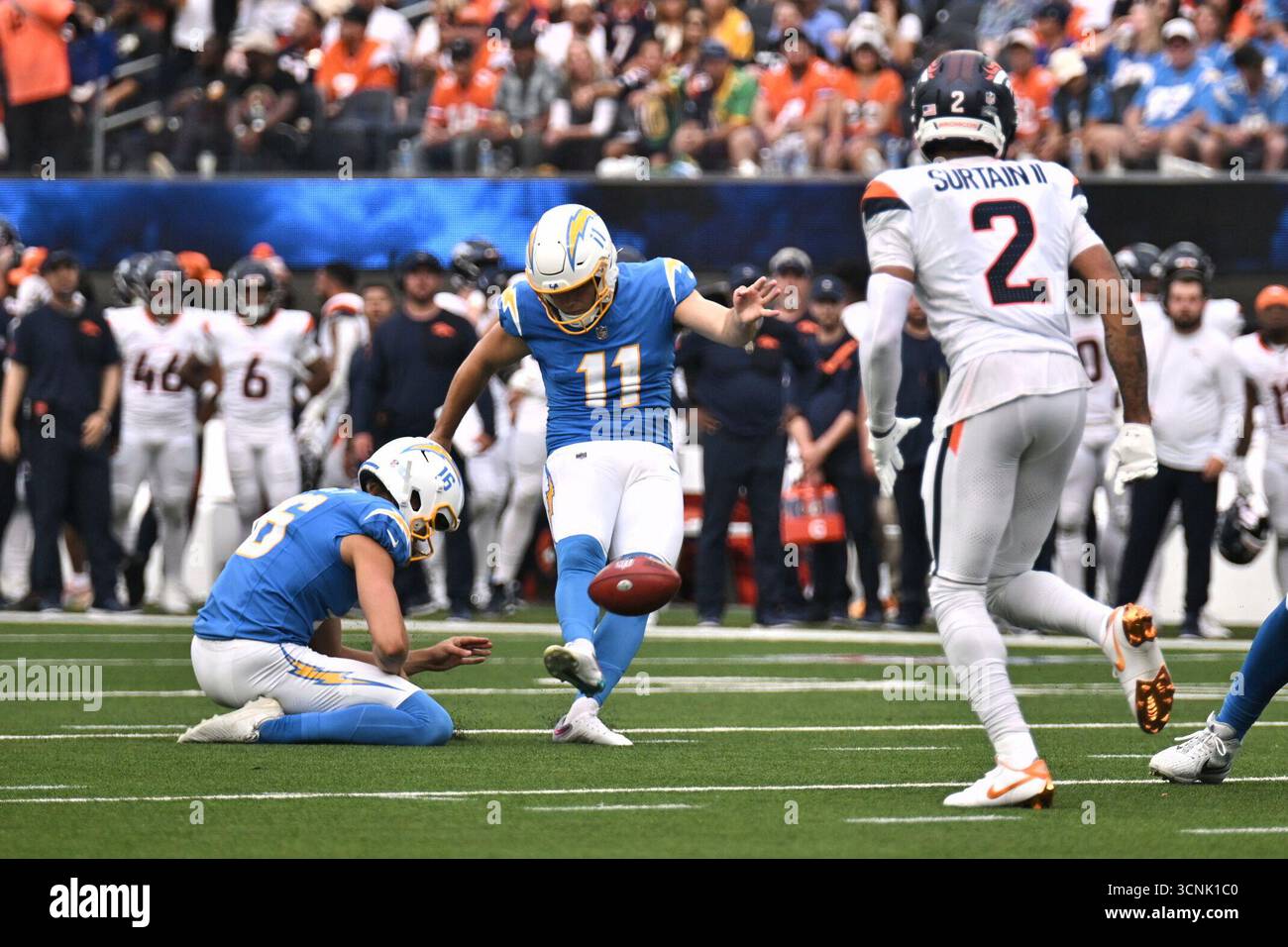Los Angeles Chargers kicker Cameron Dicker (11) makes a field goal ...