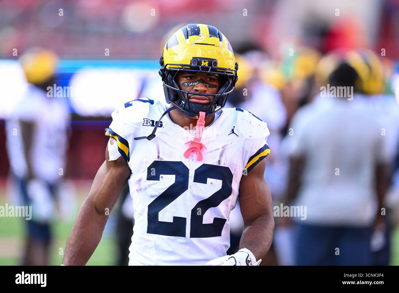 September 20, 2025: Michigan running back Justice Haynes (22) during the college football game ...