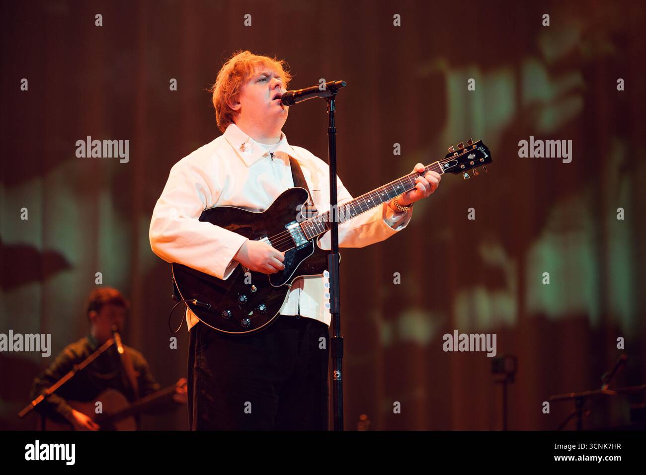 Manchester, UK. 21st September 2025. Lewis Capaldi performs at the Co ...