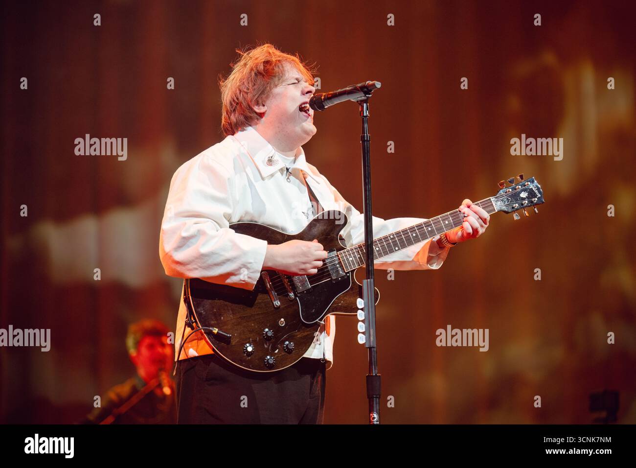 Manchester, UK. 21st September 2025. Lewis Capaldi performs at the Co ...