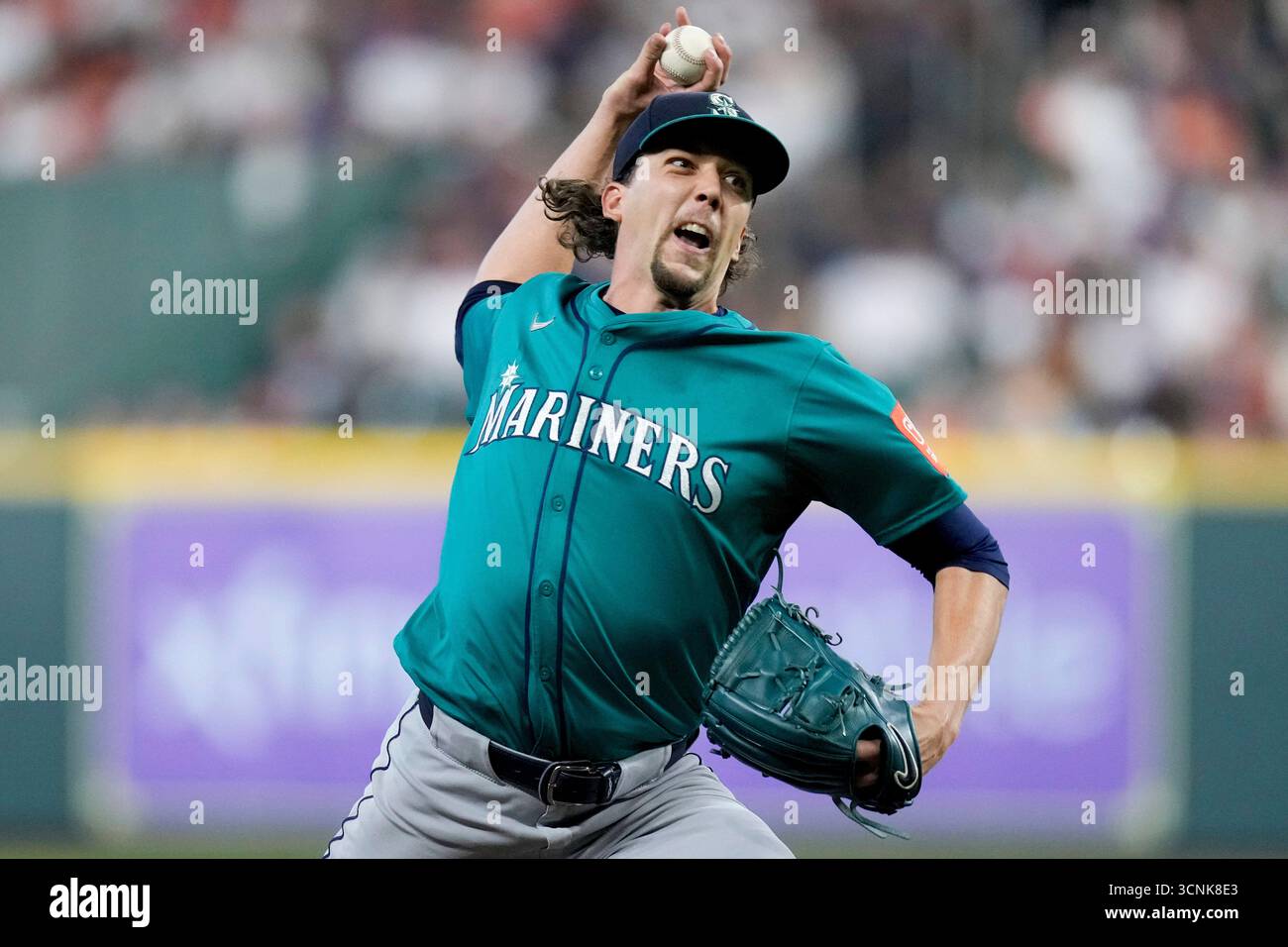 Seattle Mariners starting pitcher Logan Gilbert throws against the ...
