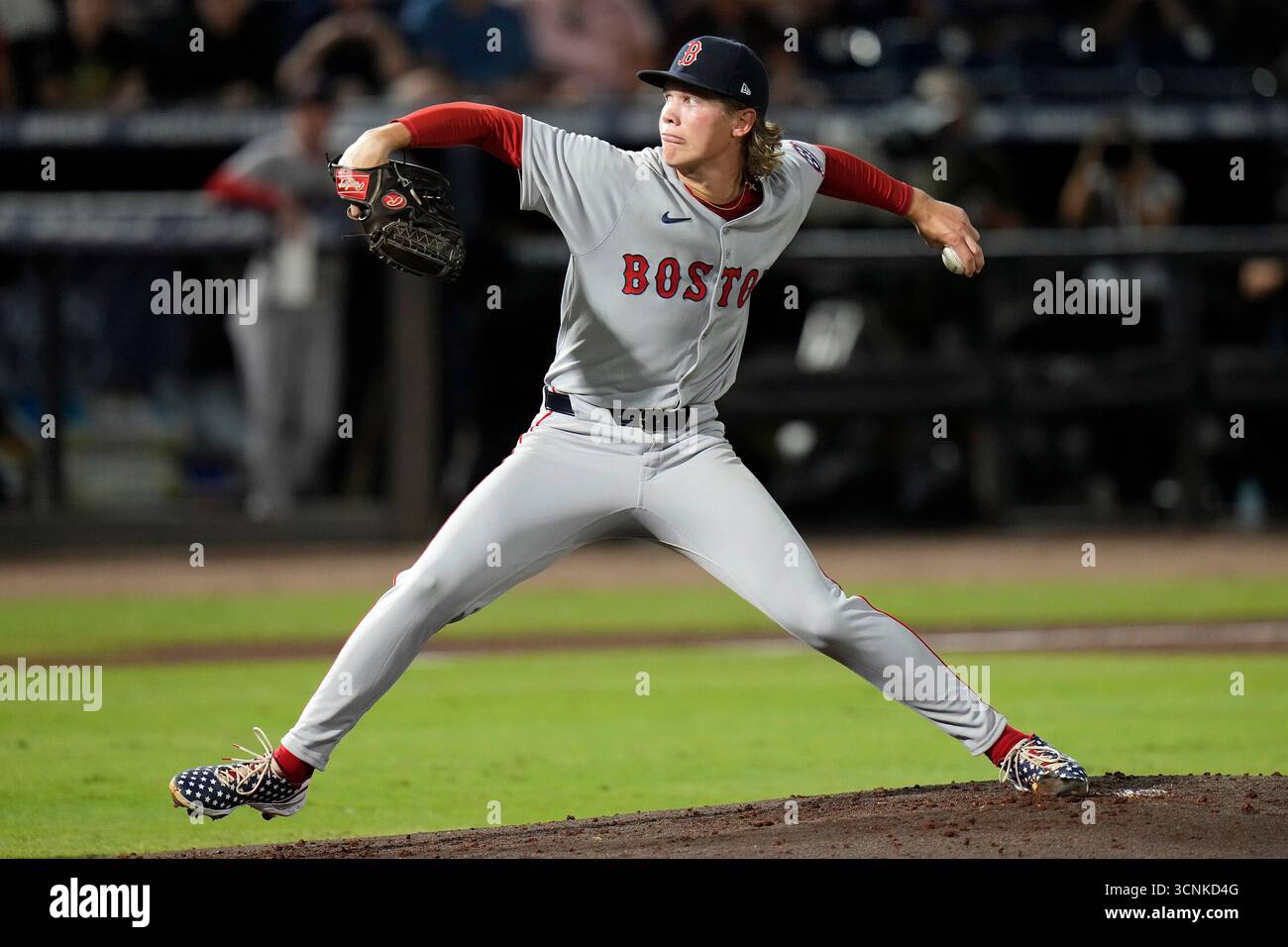 Boston Red Sox's Connelly Early pitches to the Tampa Bay Rays during the first inning of a ...