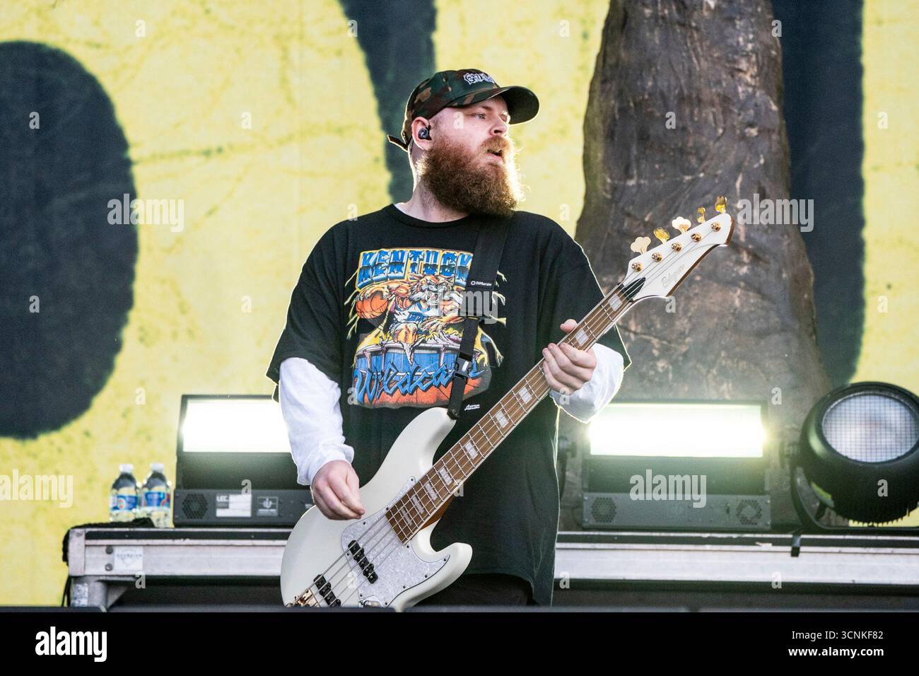 Kevin Otten of Knocked Loose performs during Louder Than Life music ...
