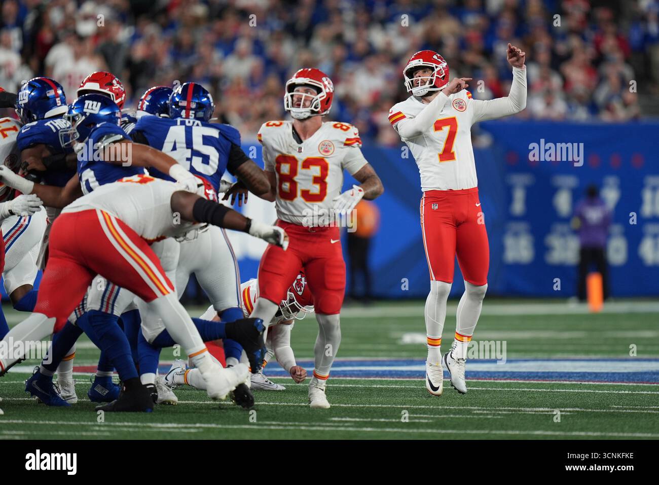Kansas City Chiefs kicker Harrison Butker makes a 48-yard field goal ...