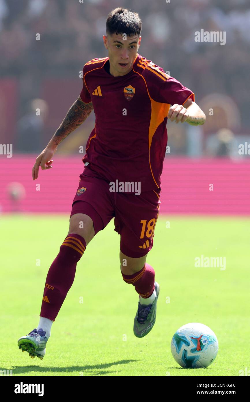 Matias Soule of Roma seen in action during the Serie A Enilive 2025 ...