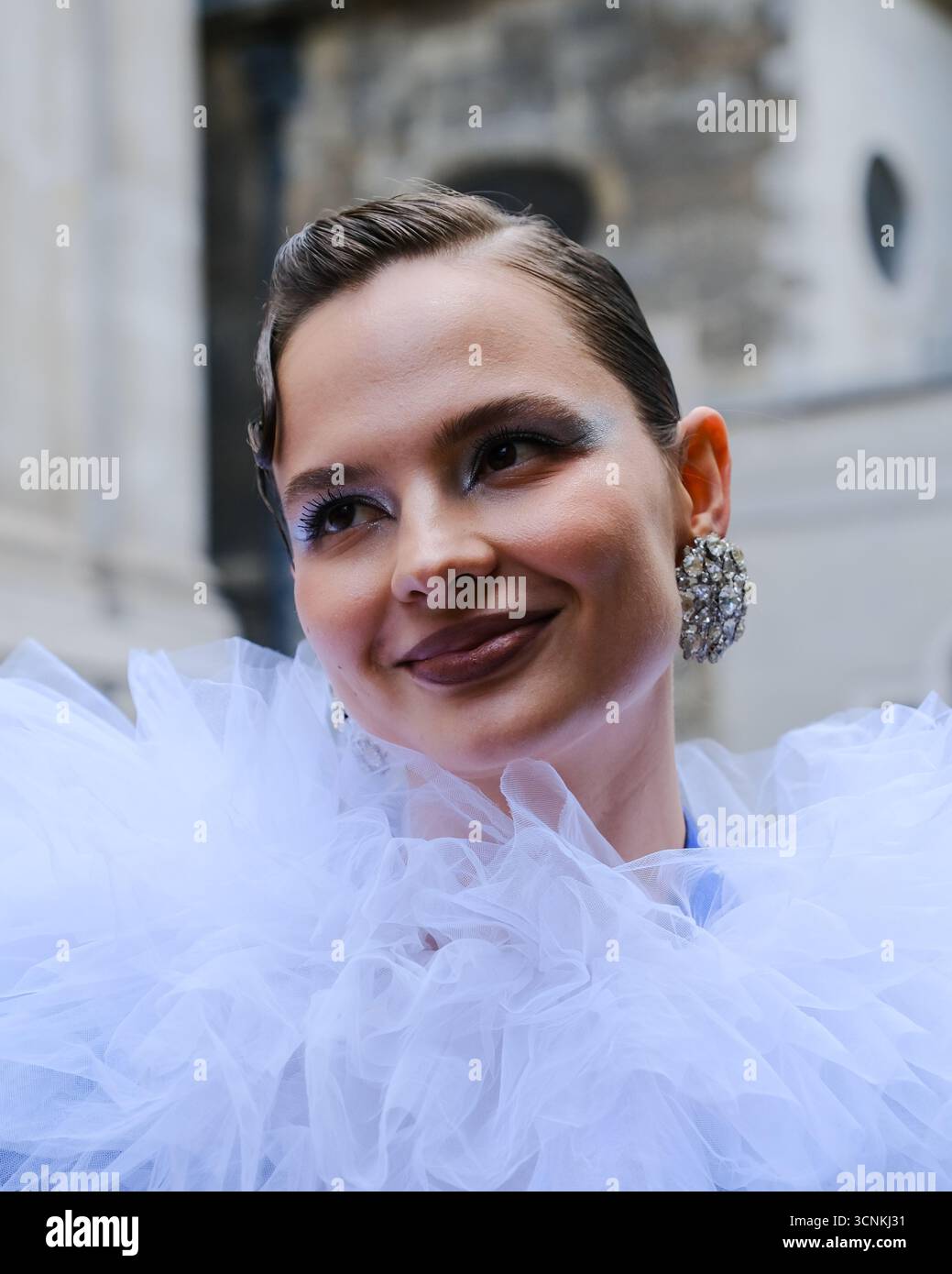 London, UK. 21st September, 2025. Guests outside the simone Rocha ...