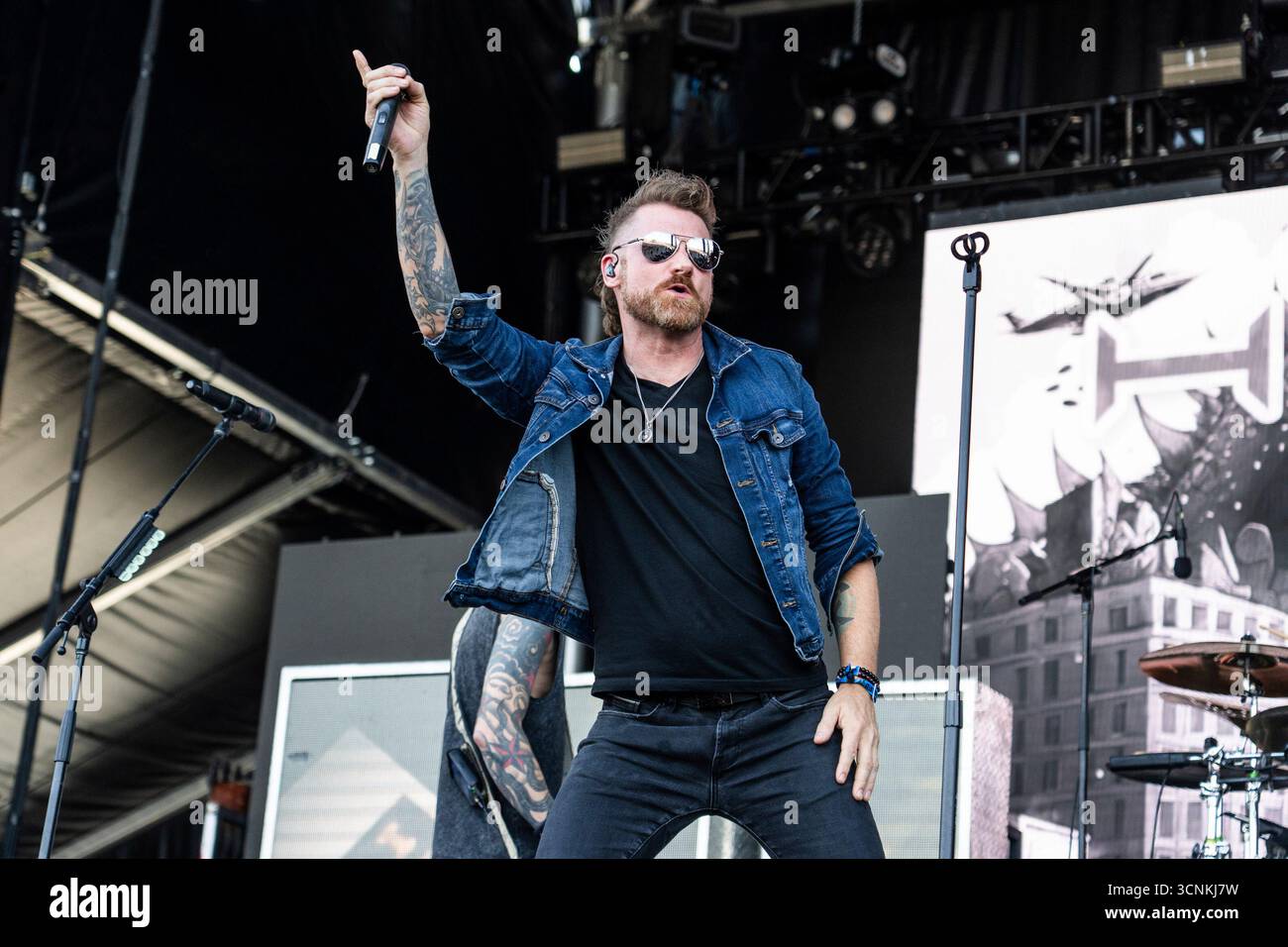 Marshal Dutton of Hinder performs during Louder Than Life music ...