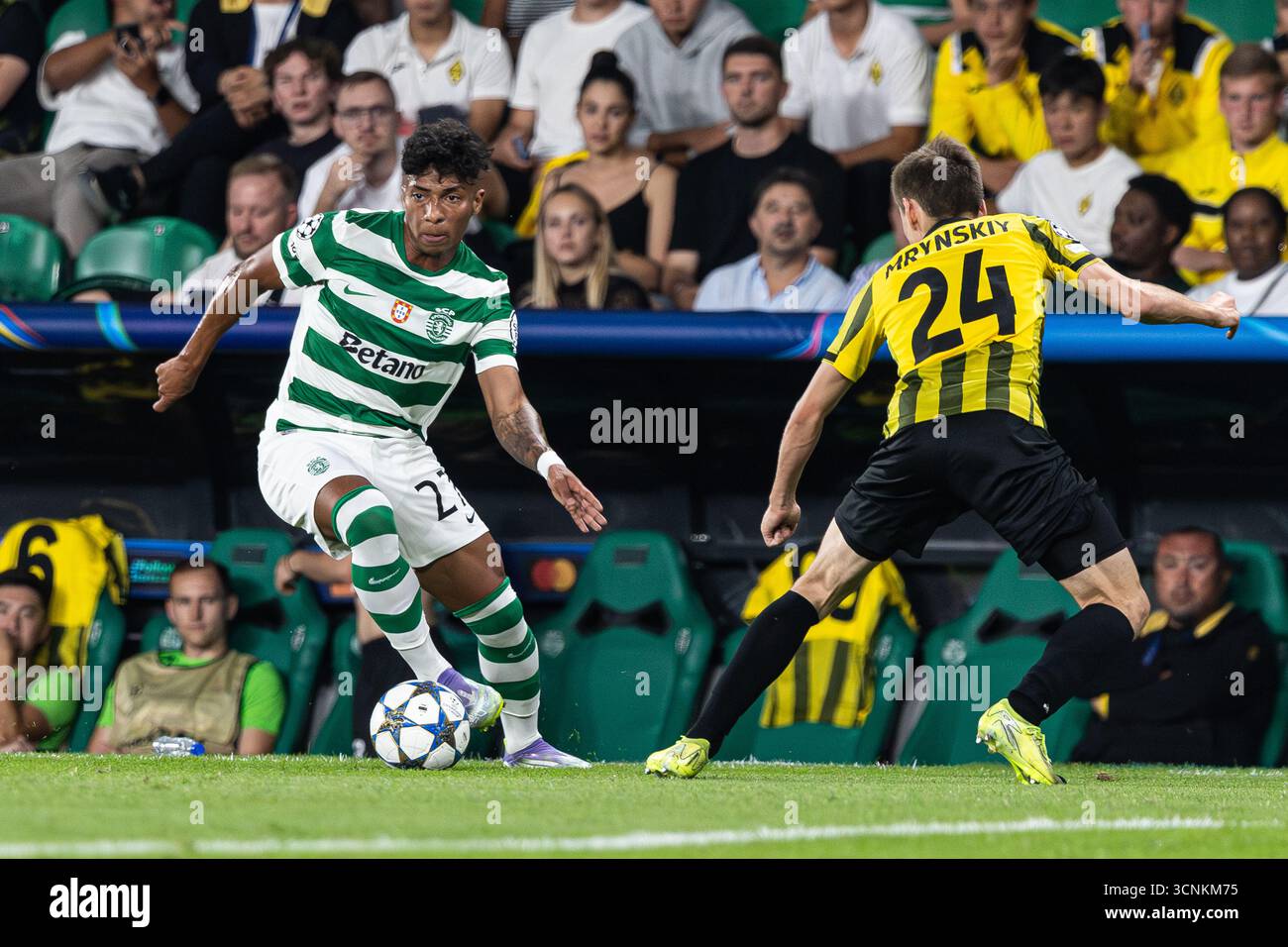 Alisson Santos of Sporting CP in action during the UEFA Champions ...