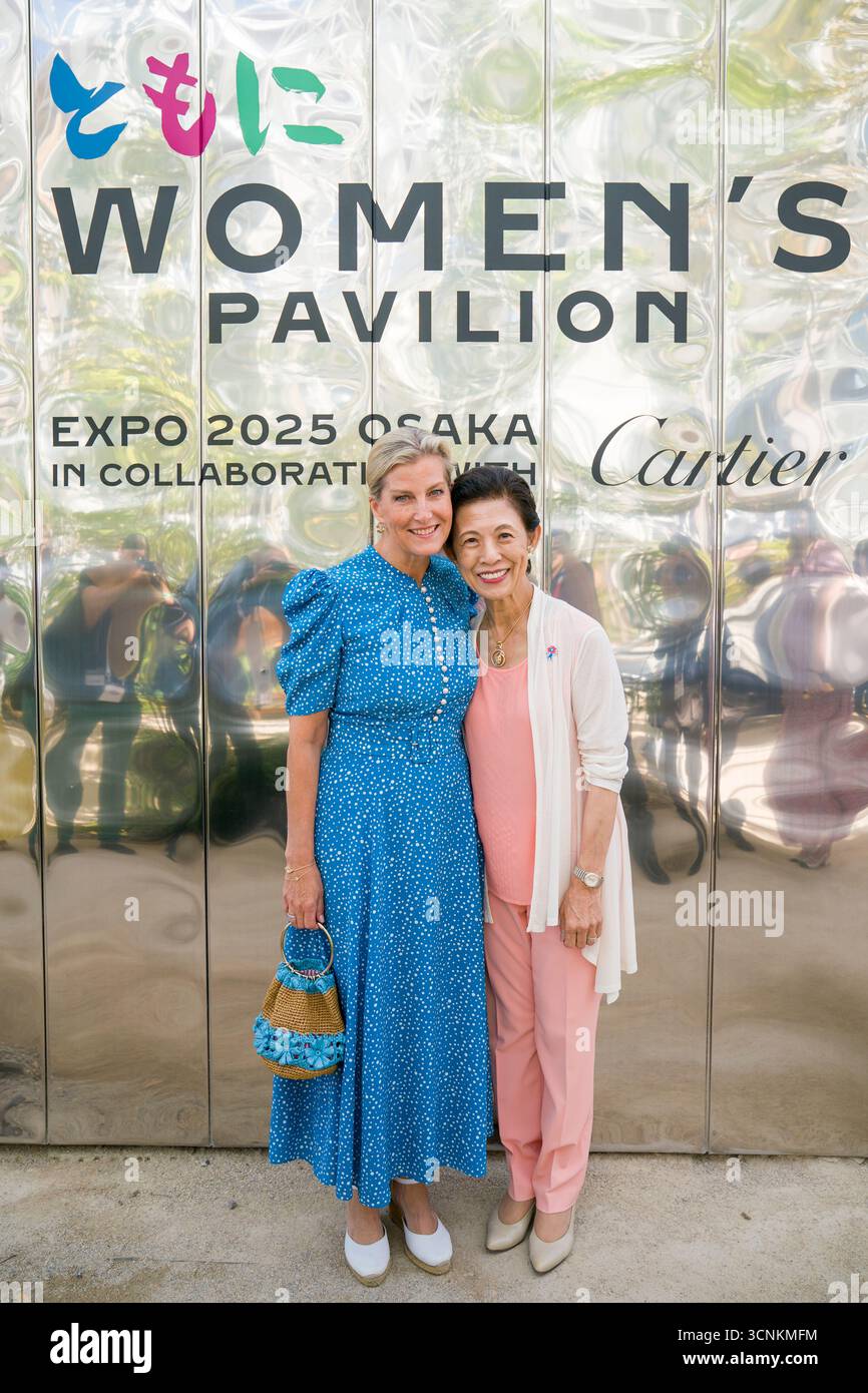 The Duchess of Edinburgh meets Her Imperial Highness Princess Takamado ...