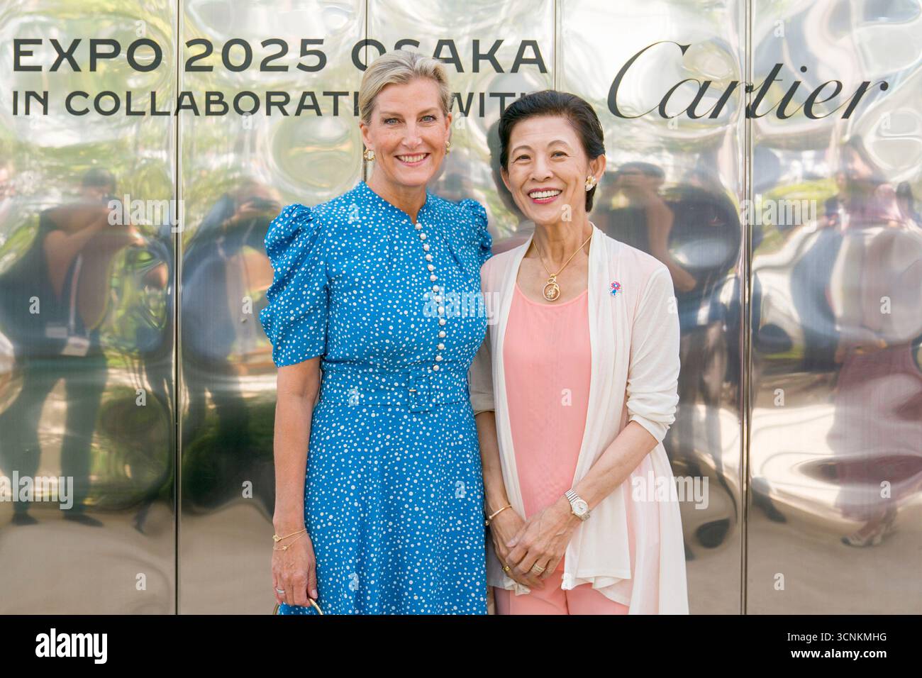 The Duchess of Edinburgh meets Her Imperial Highness Princess Takamado ...