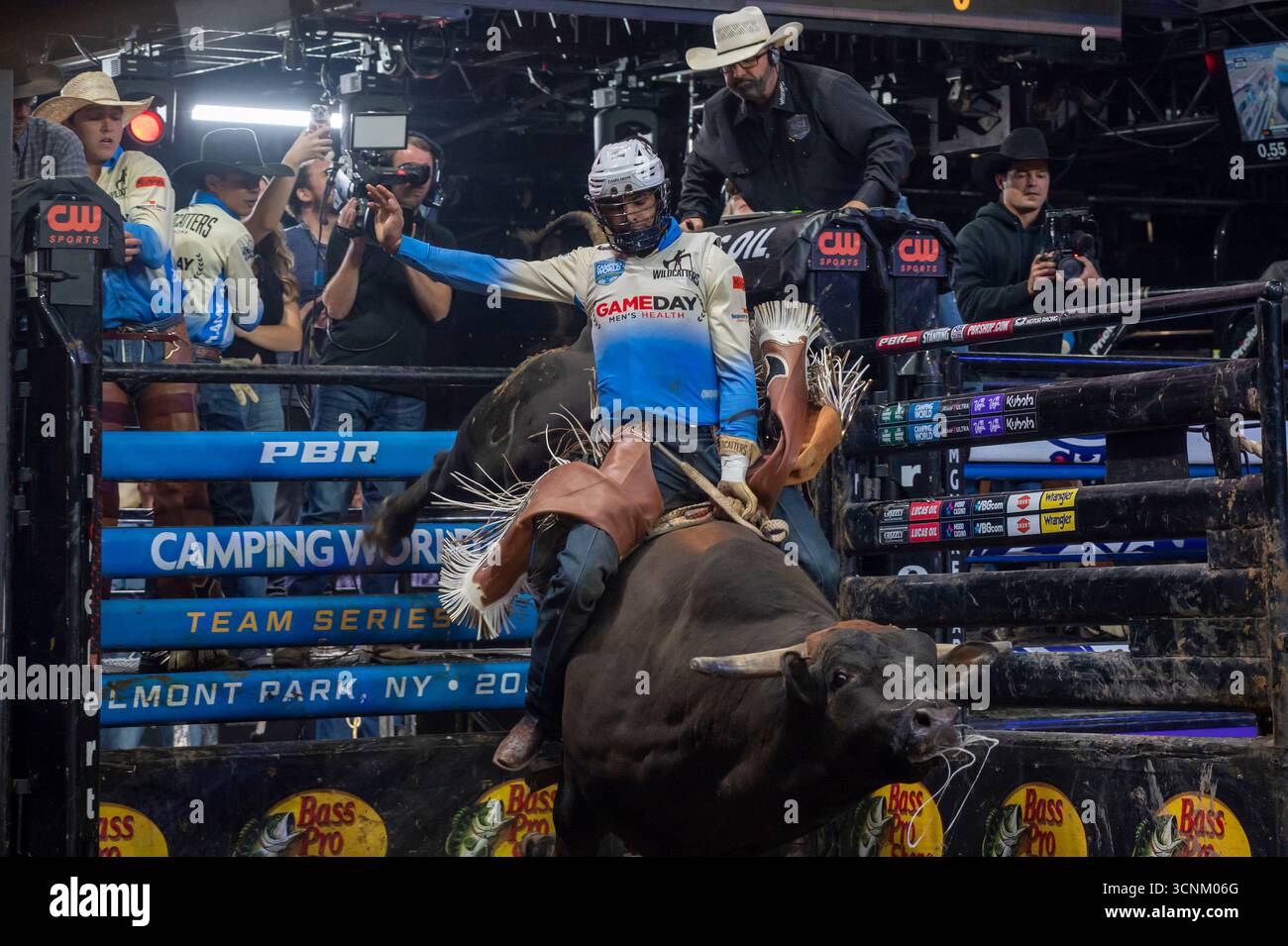 Oklahoma Wildcatters' Wingson Henrique da Silva rides Nightmare in game ...