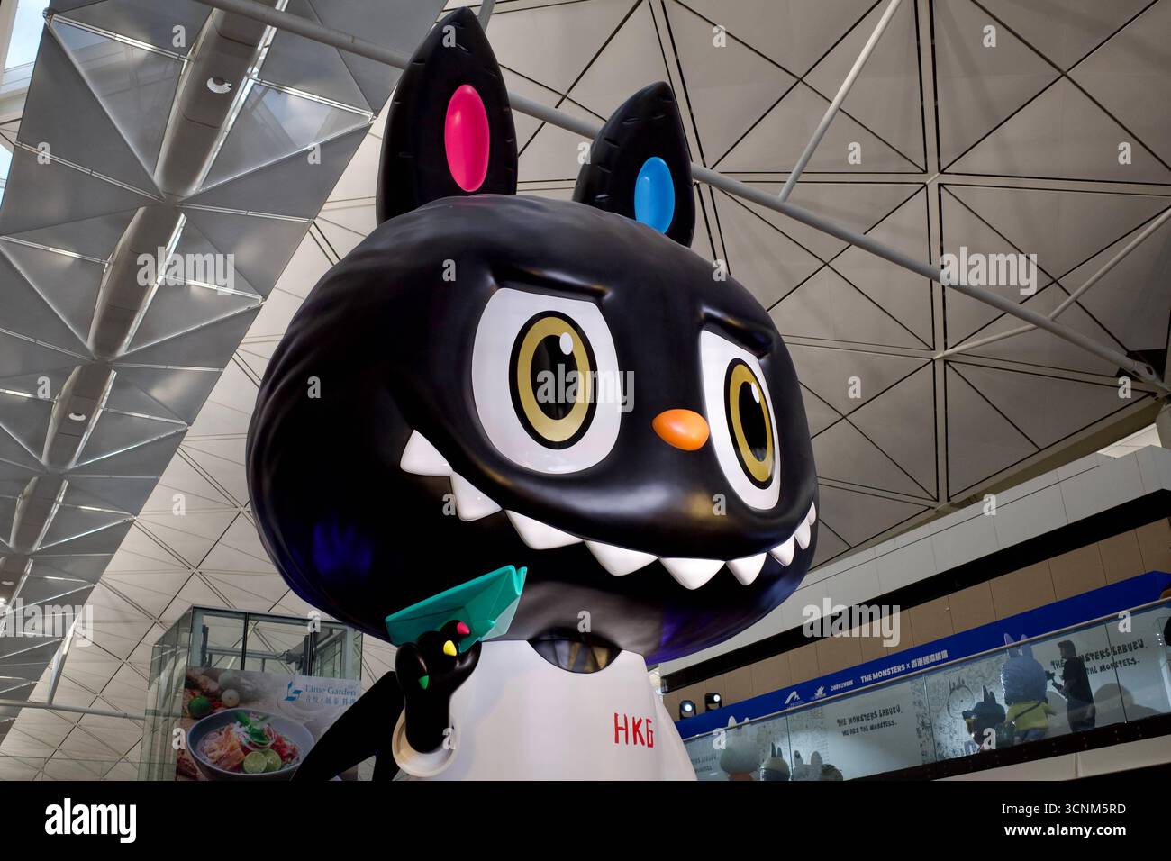 LABUBU In Hong Kong LABUBU, The Monsters player of POP MART sculpture ...