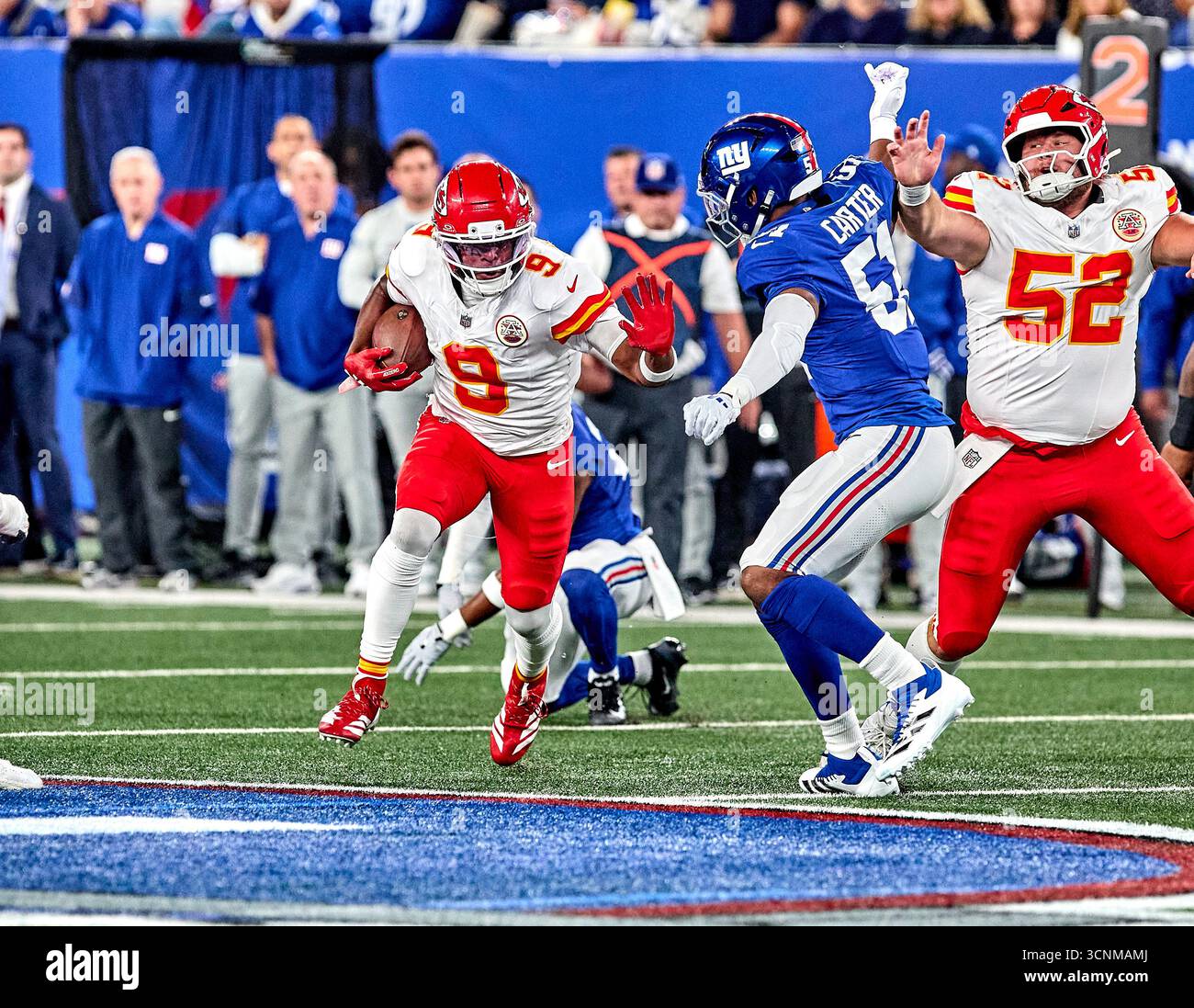 Kansas City Chiefs wide receiver Juju Smith-Schuster (9) on a catch and ...