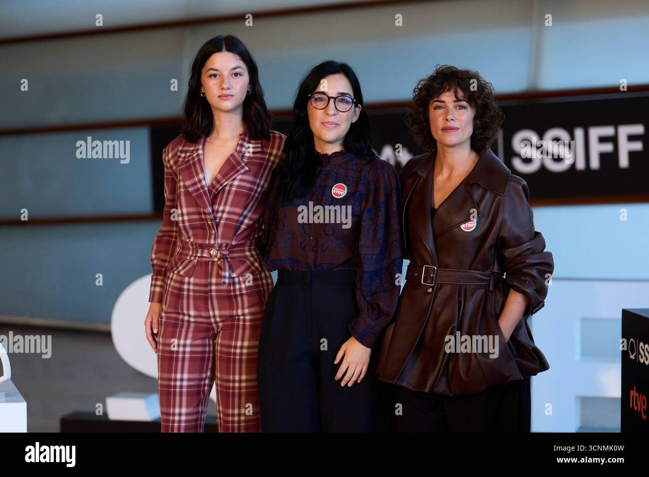 Patricia Lopez Arnaiz, Blanca Soroa, Alauda Ruiz De Azua attended 'Los ...