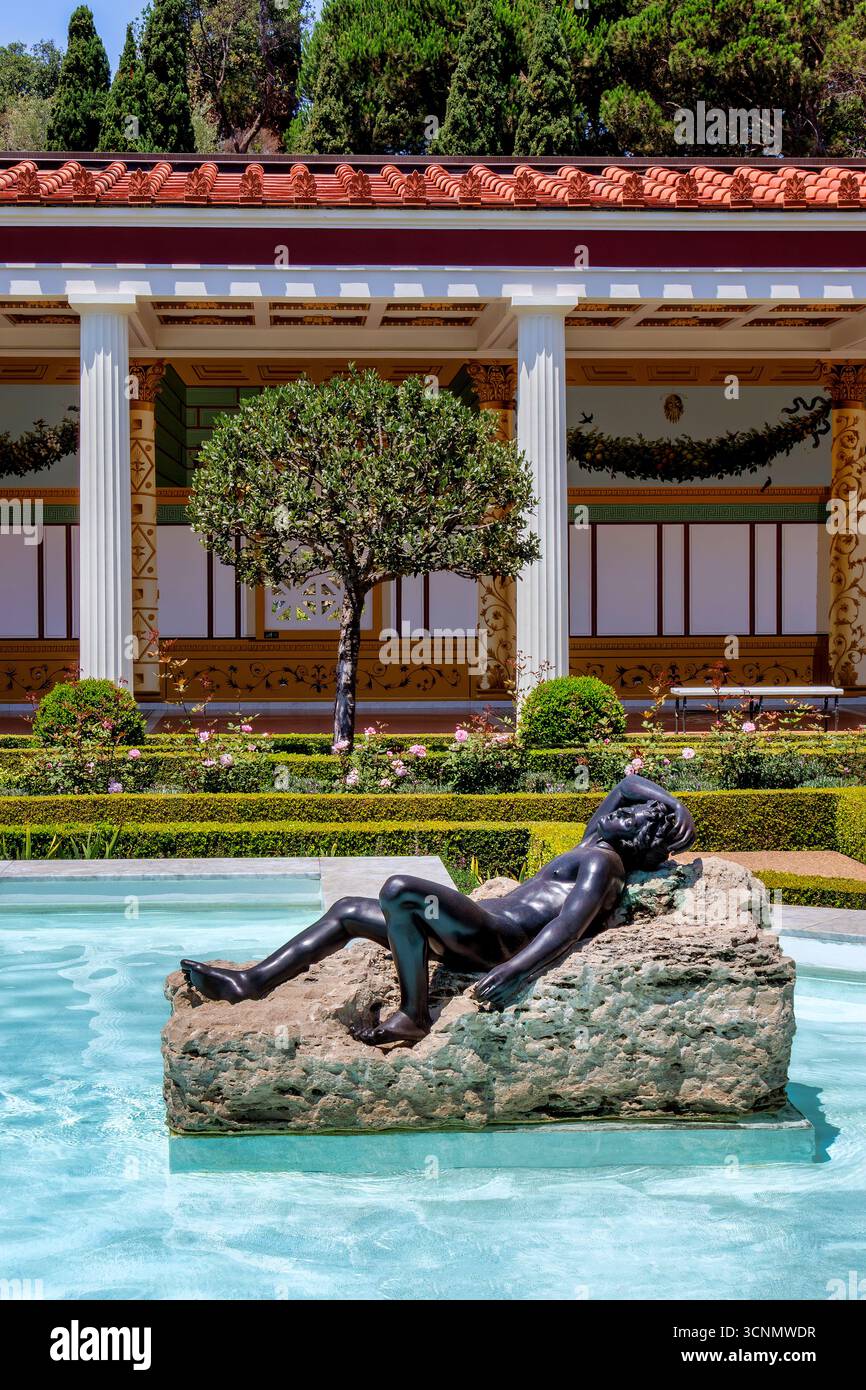 J paul getty museum california exterior hi-res stock photography and ...