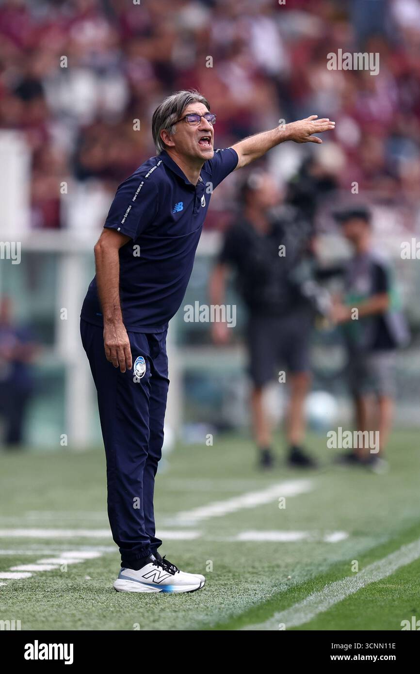 Ivan Juric, head coach of Atalanta Bc gestures during the Serie A match ...