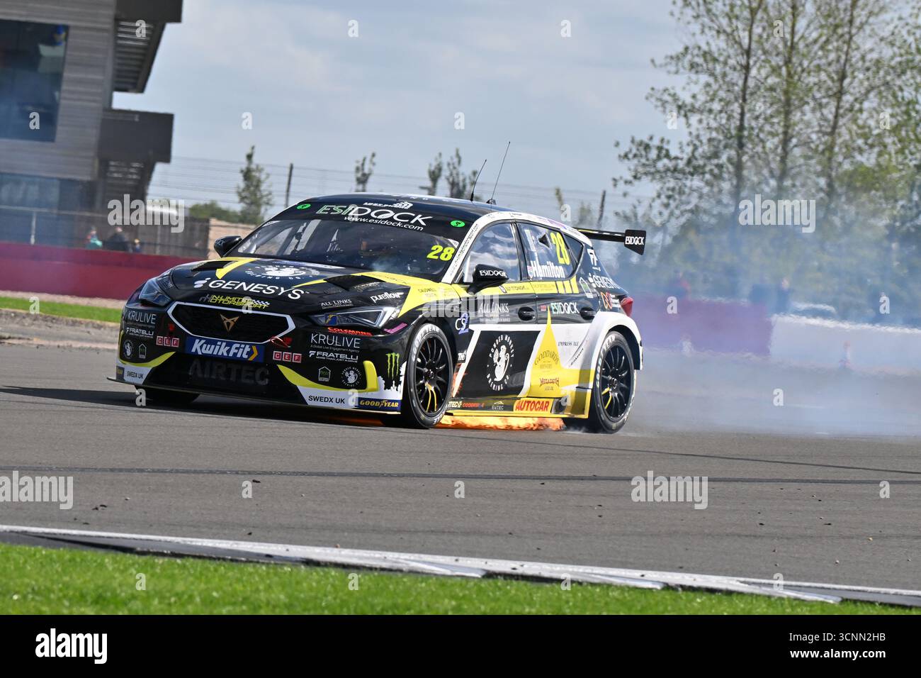 A carpet of flames under the car, Nicolas Hamilton, Cupra Leon, Powder ...