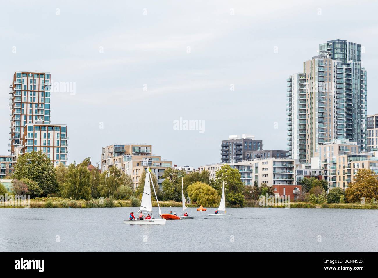 The west reservoir stoke newington hi-res stock photography and images ...
