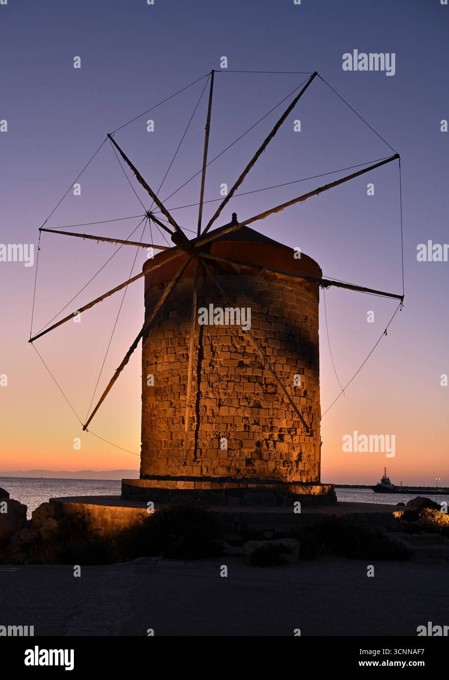 Old stone built windmill hi-res stock photography and images - Alamy