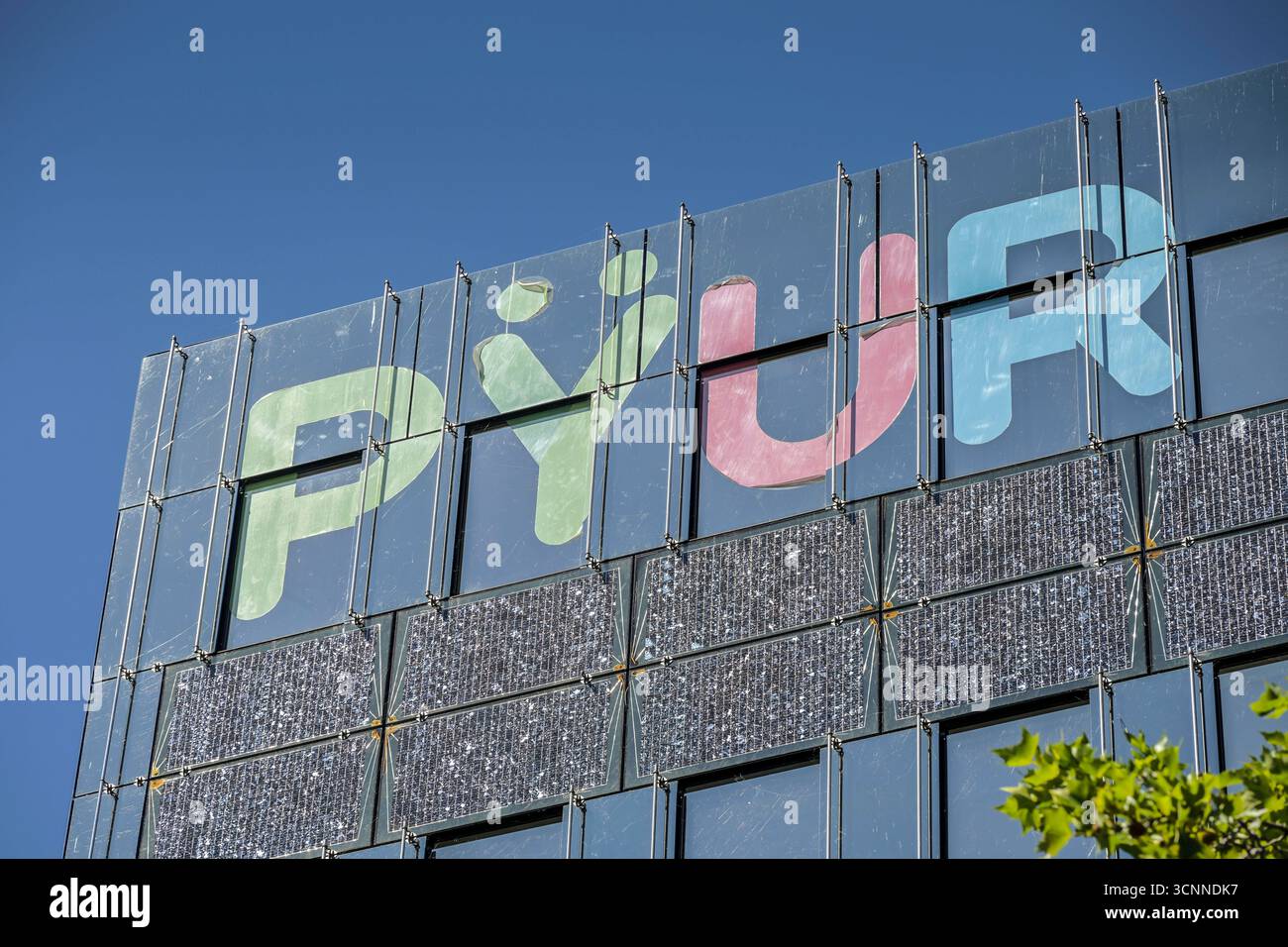 Pyur, Telekommunikation, Bürohaus, Kaiser-Augusta-Allee, Moabit, Mitte ...